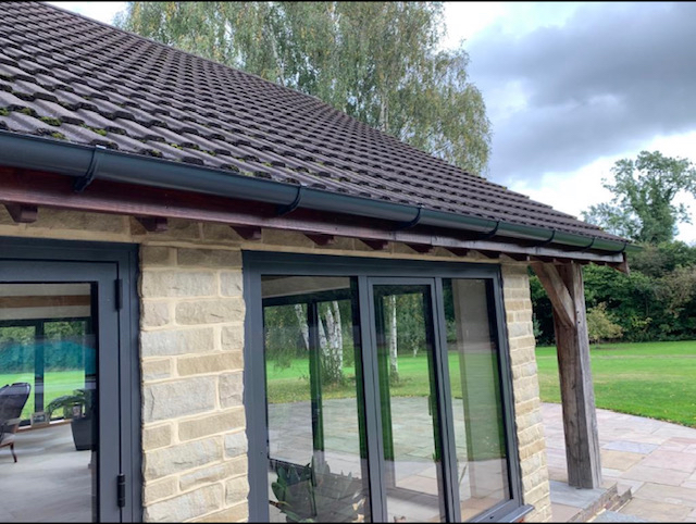 Horsham | Bespoke Guttering